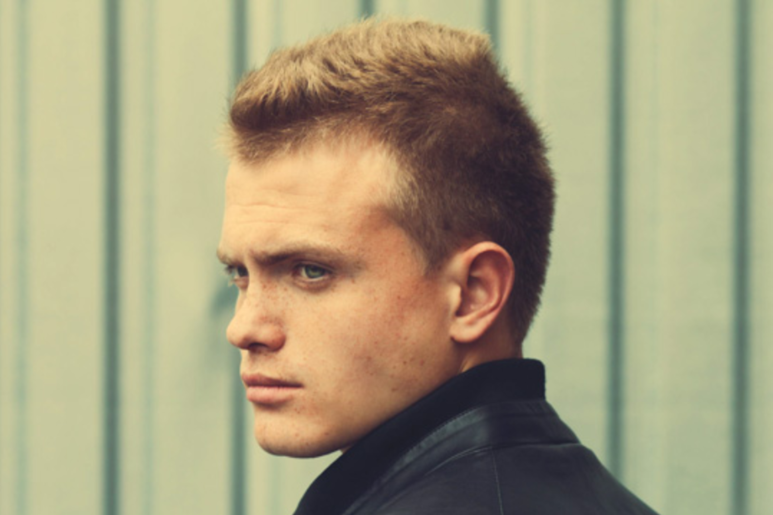 Medium Length Side Part Scissor Cut Hairstyle for Men: 8 Stylish ...