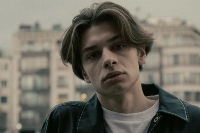 Best Hairstyles for 1A Hair Type for Men - Stylish Barber Shop Inc